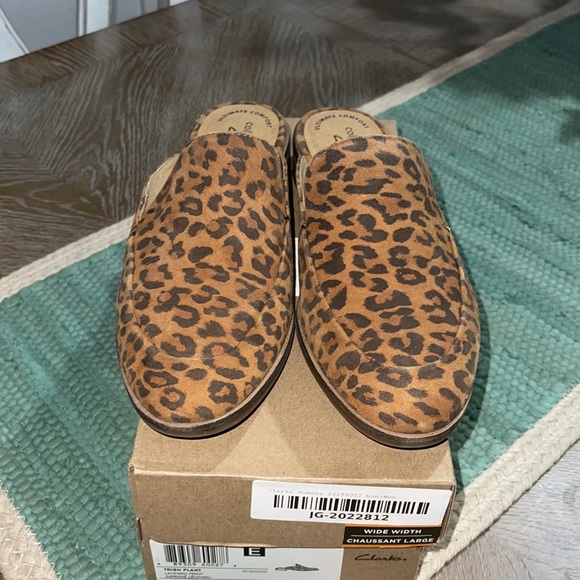 Clarks | Shoes | Clarks Trish Plant Leopard Print Slip On Loafer Mules ...